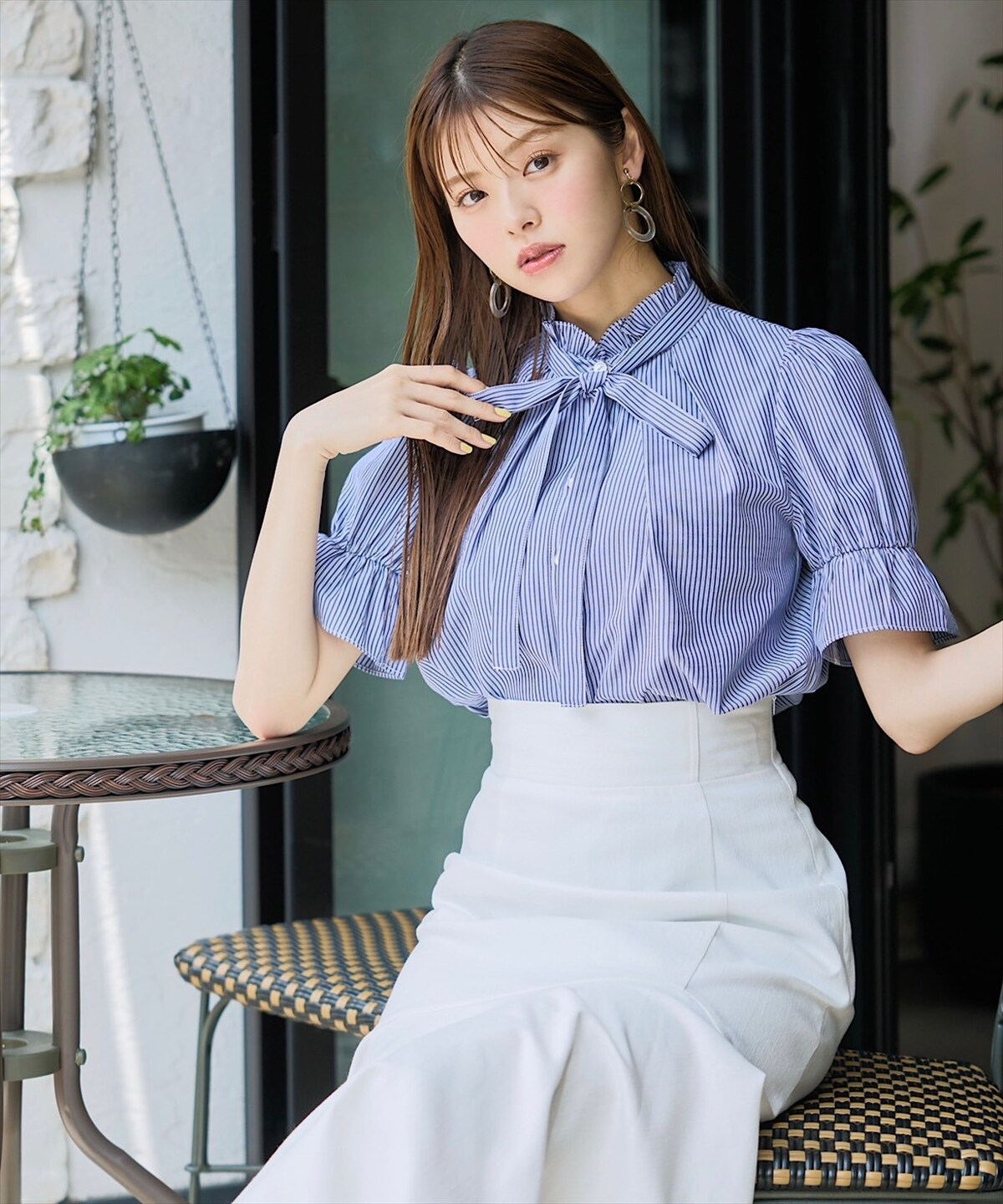 半袖ミニフリルハイネックナローリボンストライプブラウス(F オフ系): Swingle｜公式オンラインショップ｜バーンデストローズ