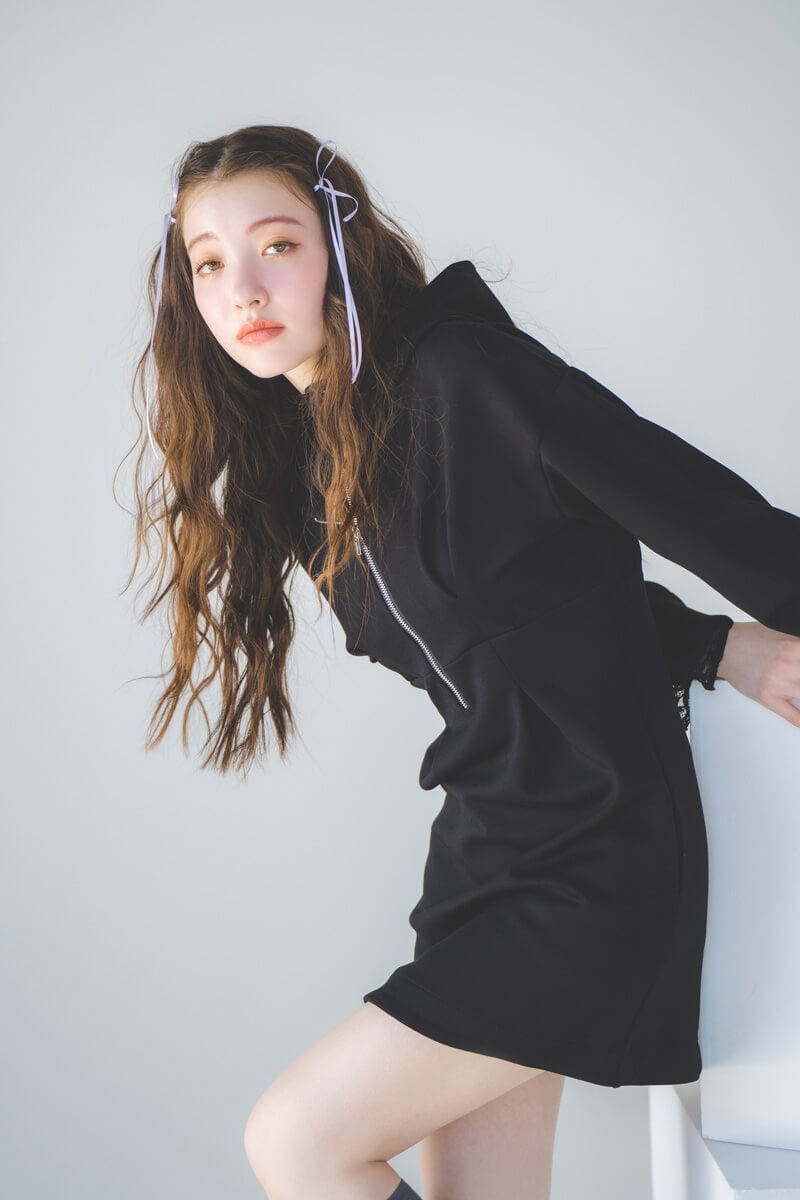 REDYAZEL 2024 Spring Collection｜公式オンラインショップ｜バーンデストローズ